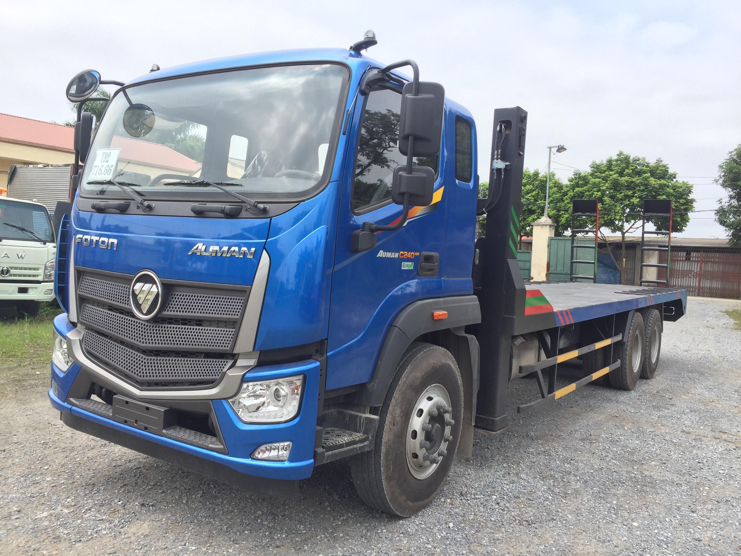 Ô TÔ CHỞ XE MÁY CHUYÊN DÙNG FOTON AUMAN C240.E4-CS